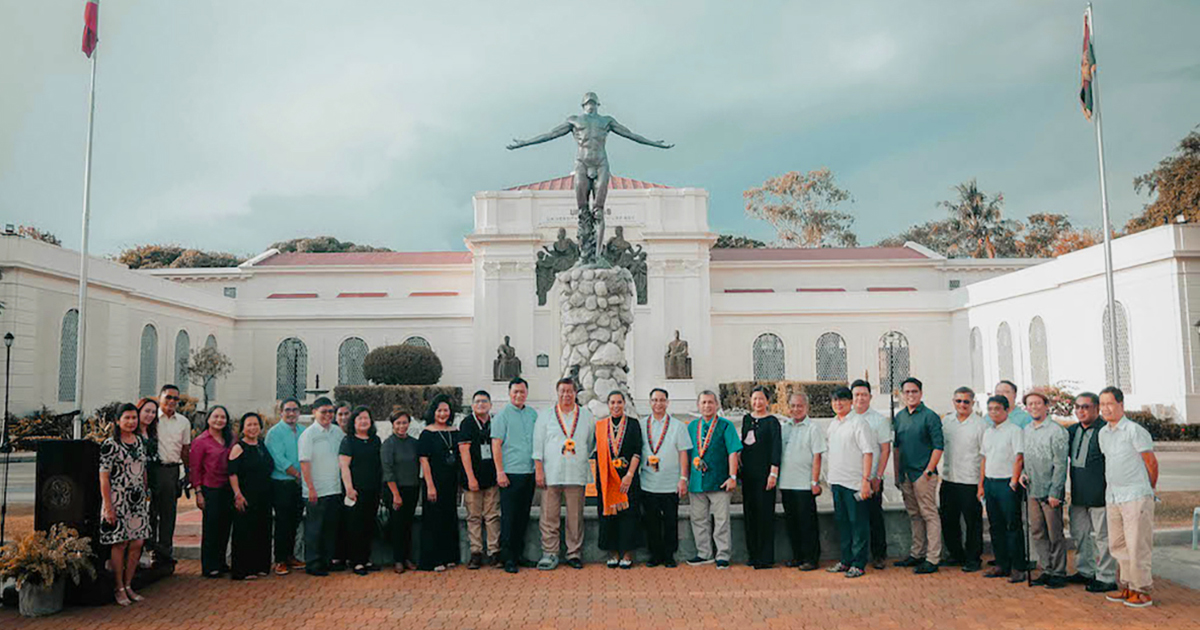 UP President leads project launchings at the UP Visayas Iloilo City ...